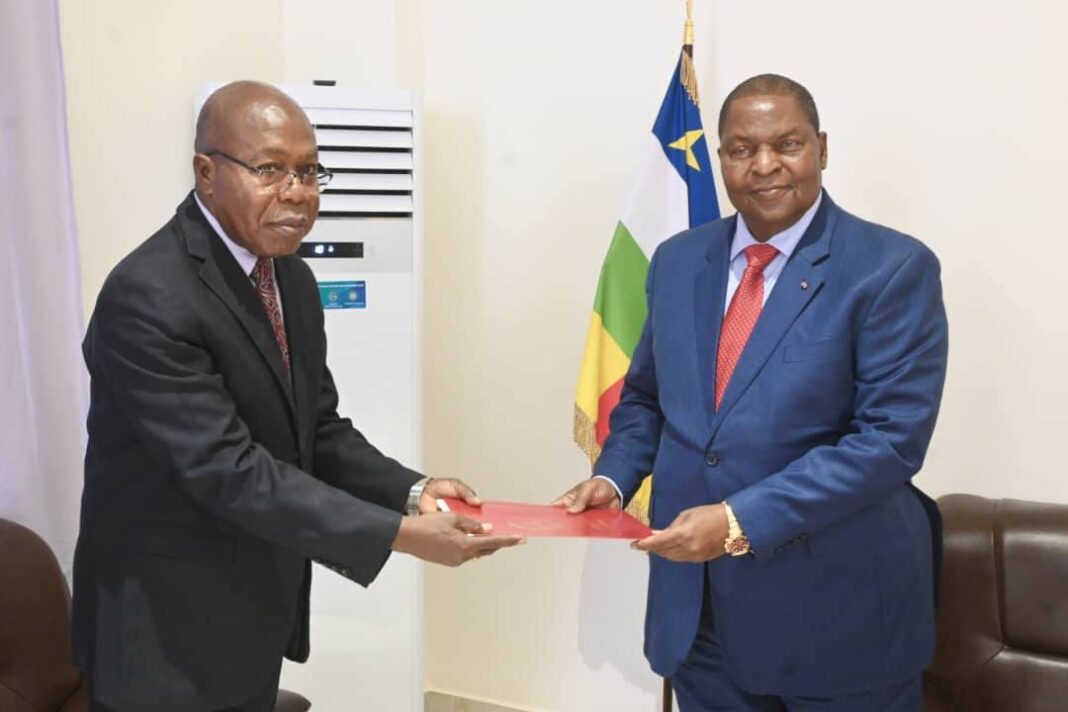 RCA: le président Touadéra invité au 50è anniversaire de l’indépendance ...